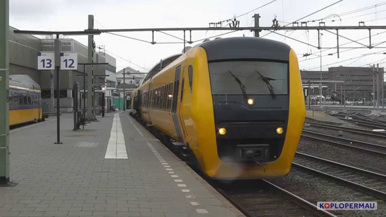 DM'90 Buffel vertrekt van station Zwolle! - YouTube