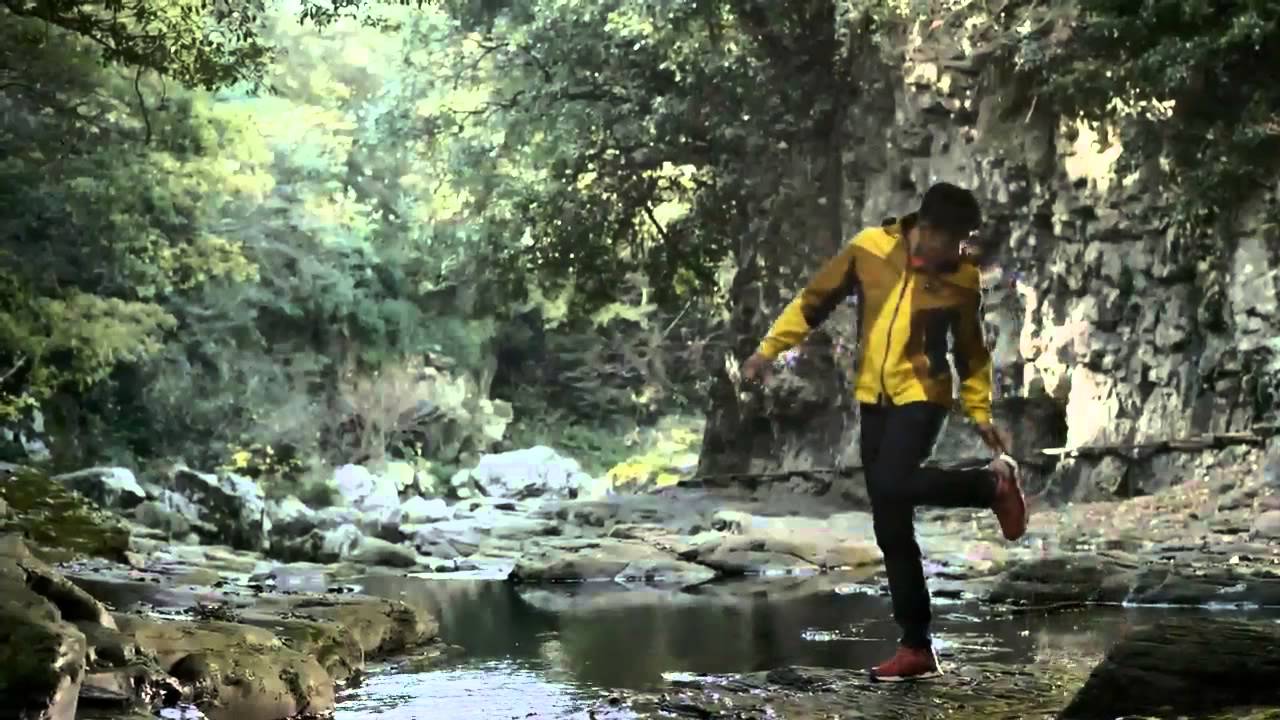 炫彬(현빈) K2 Fly Walk 登山鞋 廣告 - YouTube