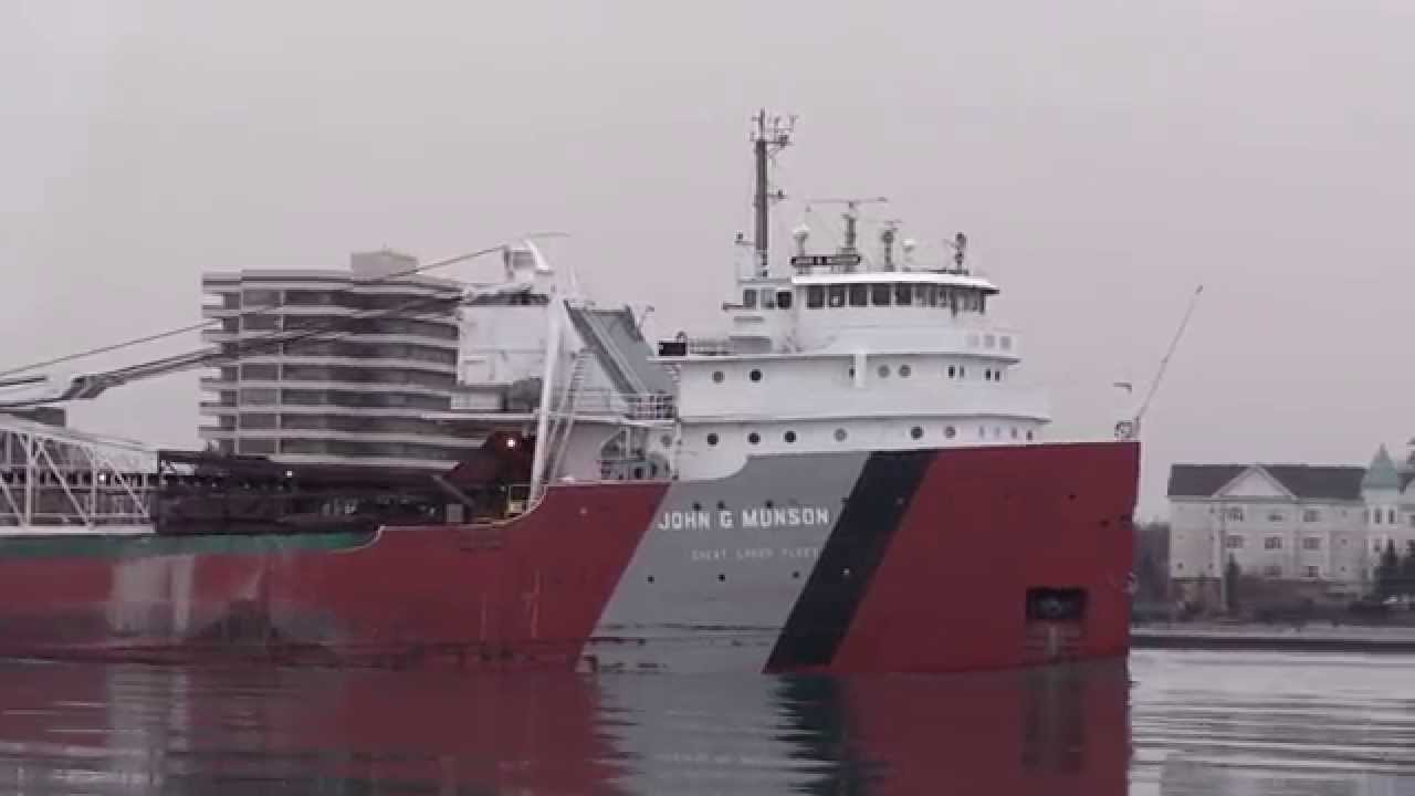 Great Lakes Freighter John G. Munson Heads To River Rouge With Coal ...