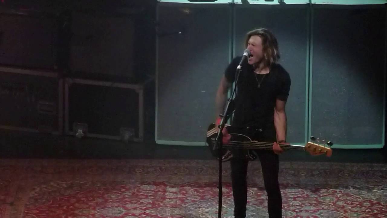 Mcfly - Anthology Tour - Silence Is A Scary Sound - Live @ O2 Forum ...