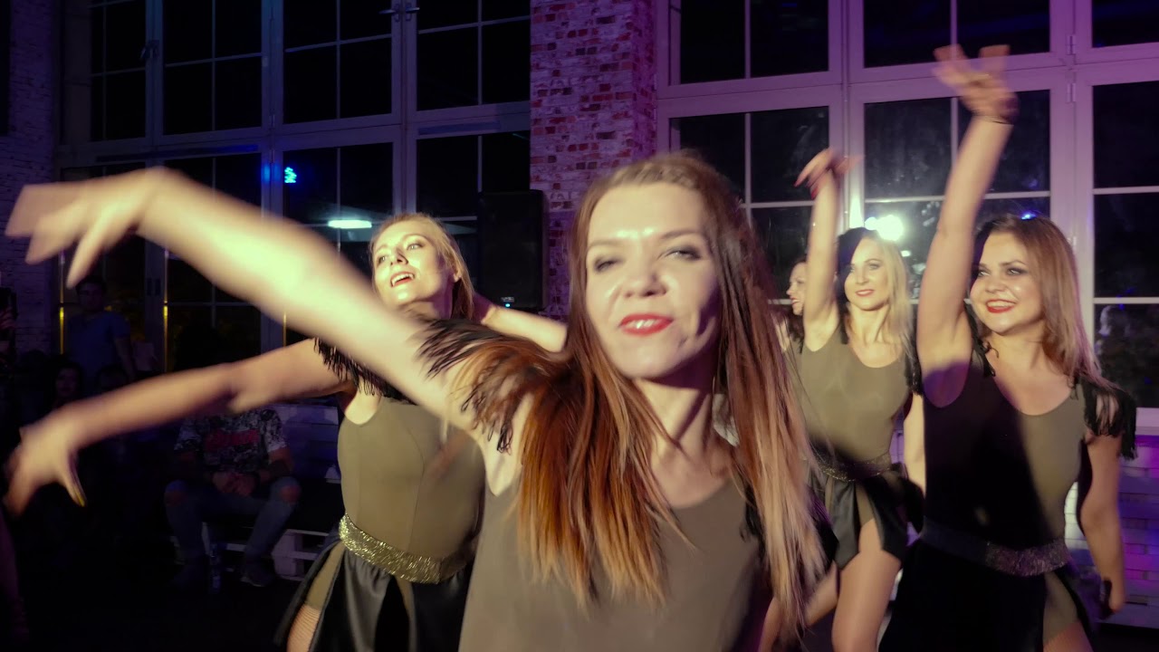 Wanda Grabowska and team Wanda Ladies Army on Bachatastars Poland 2018 ...