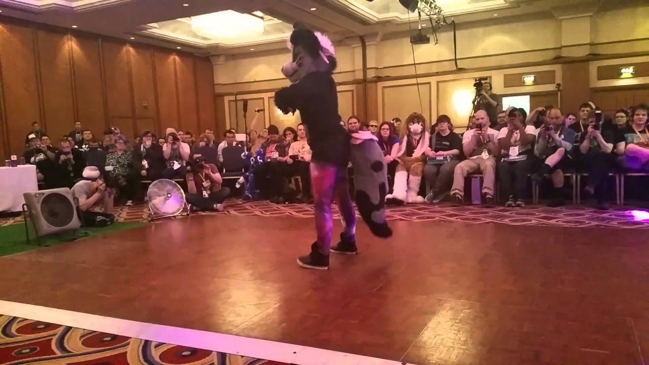 CONFUZZLED 2015 - FURSUIT DANCE COMPETITION - YouTube