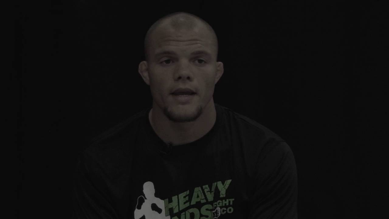 Wayne Sullivan vs Keyes Nelson Fight Preview - YouTube