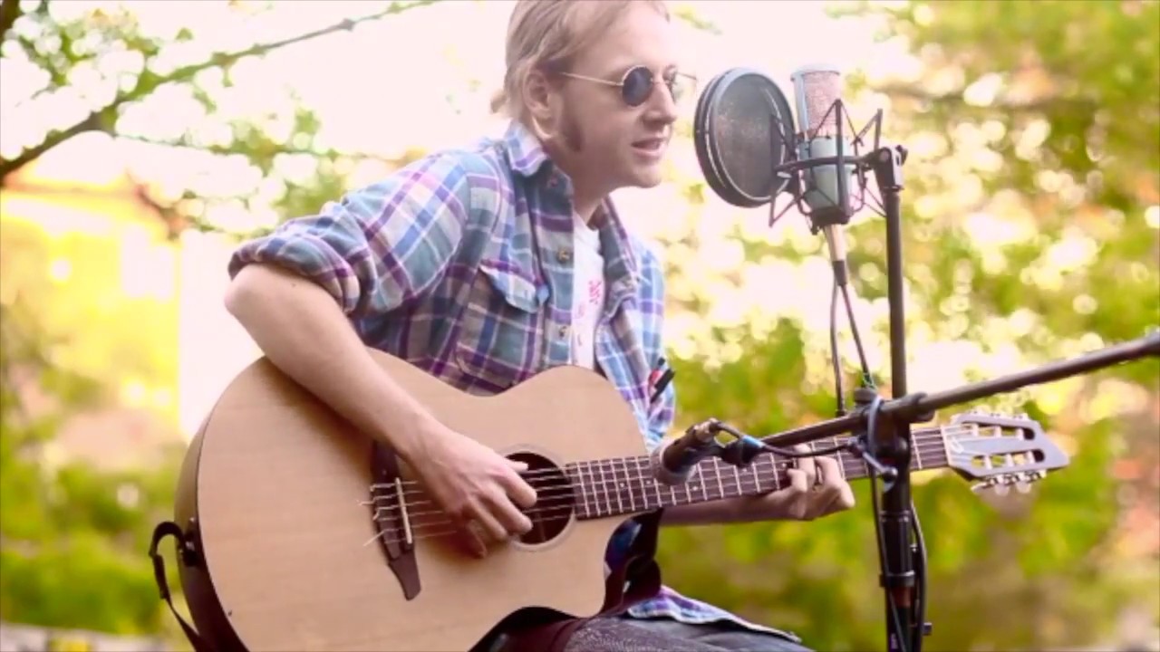 Ray McNamara - Jellyfish (Rooftop Acoustic Session) - YouTube