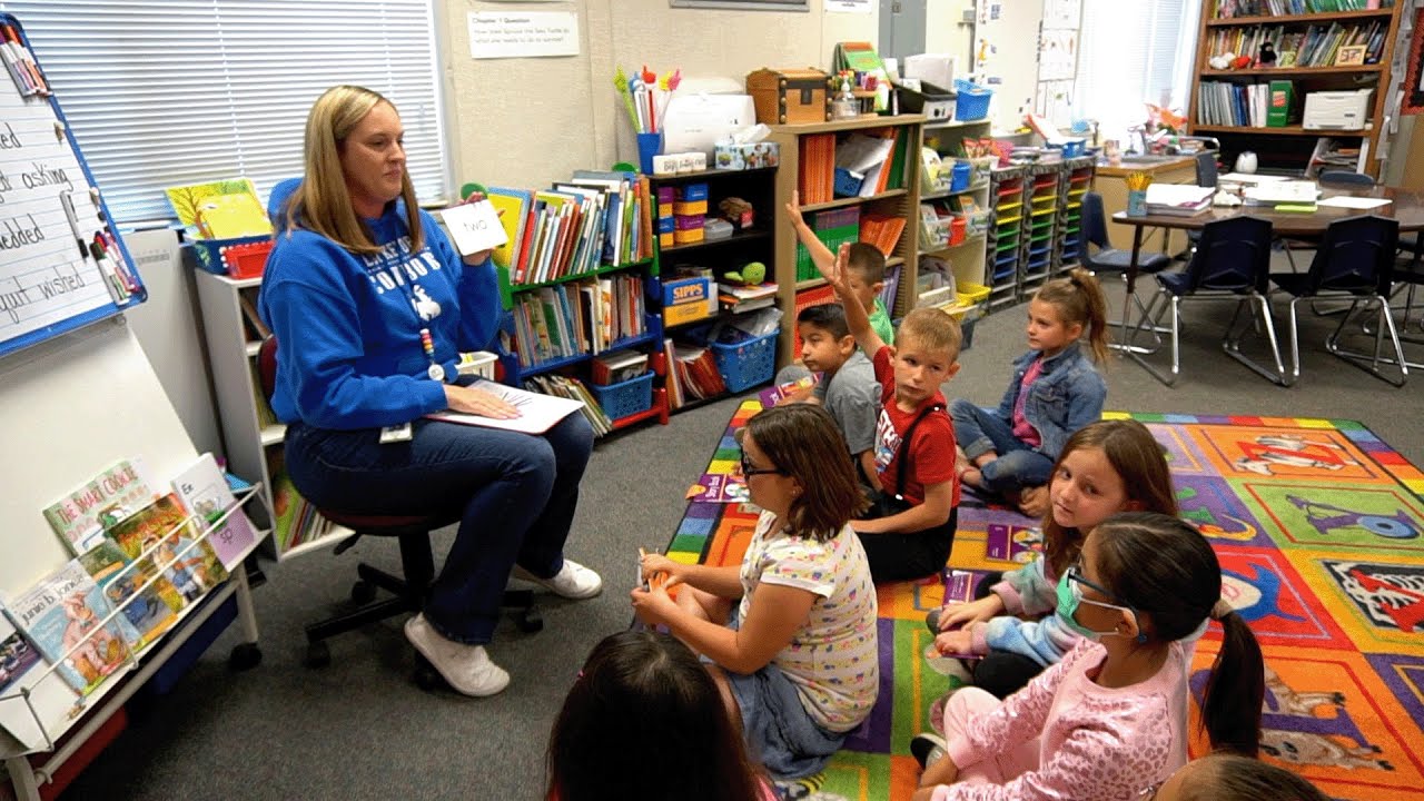 Lodi students use a reading program called SIPPS - YouTube