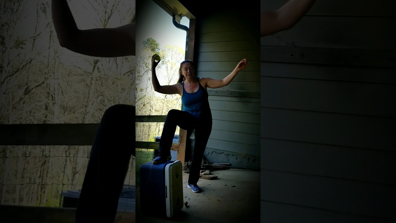 Beginner IR (internal rotation) pitching drill - YouTube