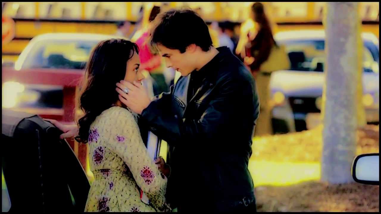 Bonnie & Damon | I could use somebody - YouTube