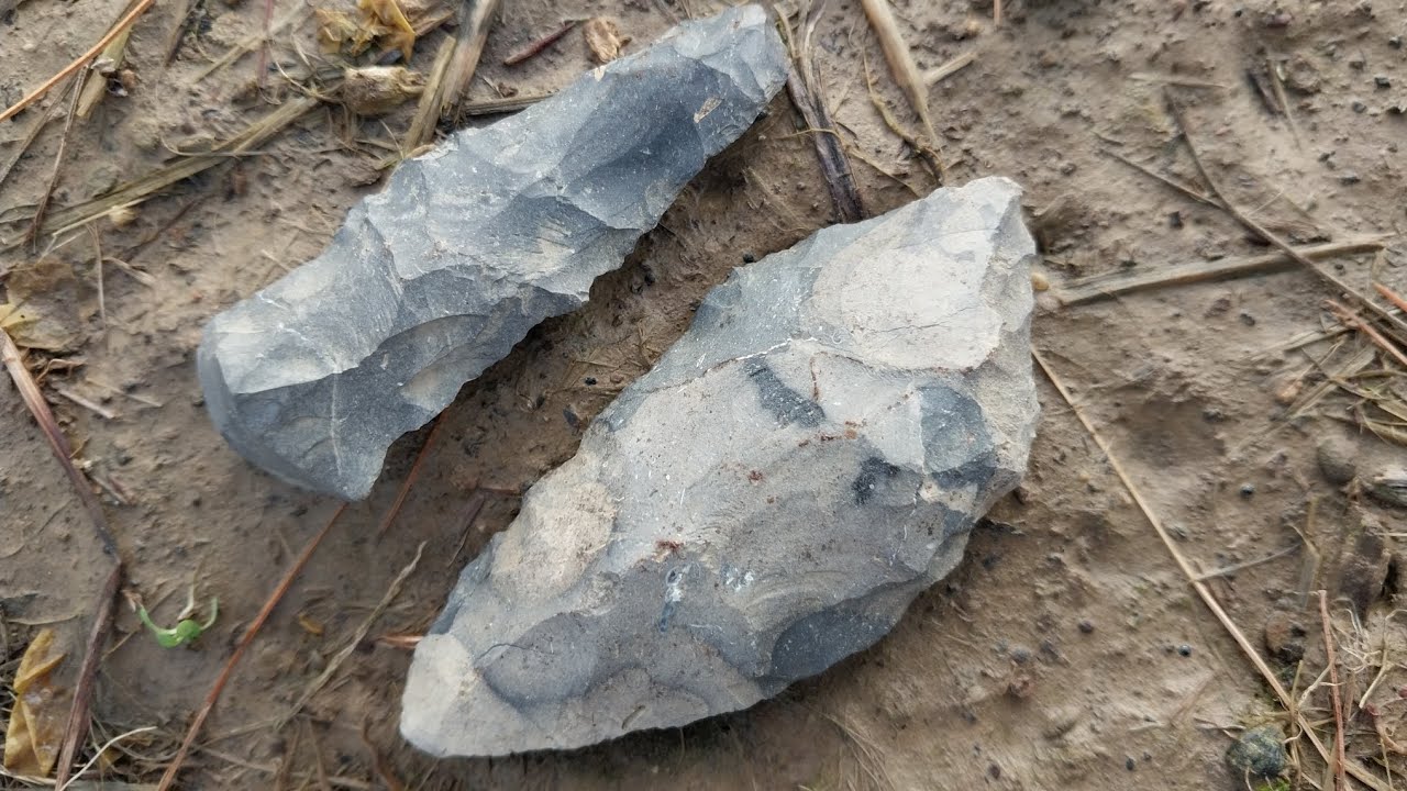 Ancient Coshocton Co. Blue Grey upper mercer chert Stone tools - YouTube