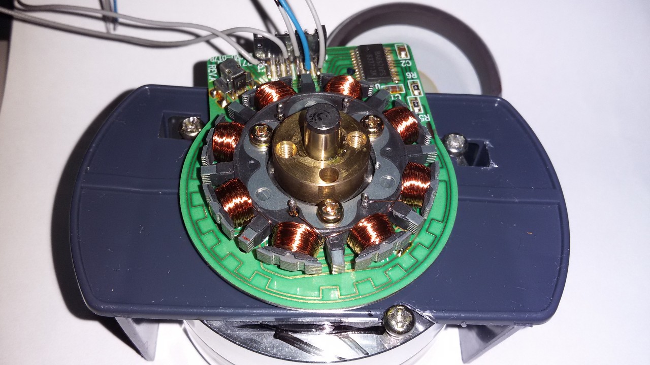 Head drum motor from an old VCR, with BA6970FS 2-phase motor driver ...