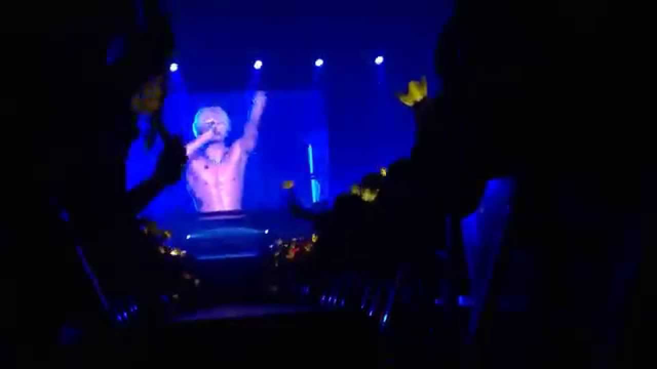 141011 Taeyang Body Encore Rise solo concert - YouTube