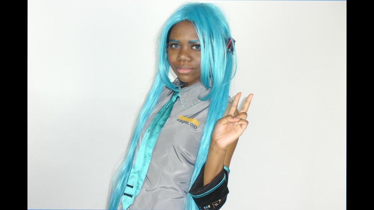 My Hatsune Miku Cosplay Transformation - YouTube