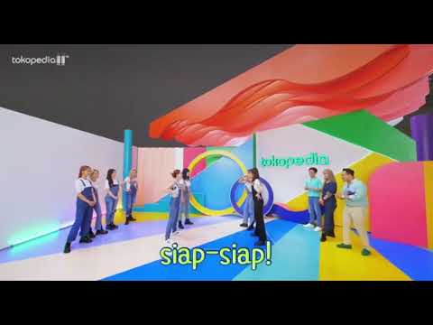 Tokopedia play - TWICE nayeon & Momo vs Sana & jihyo