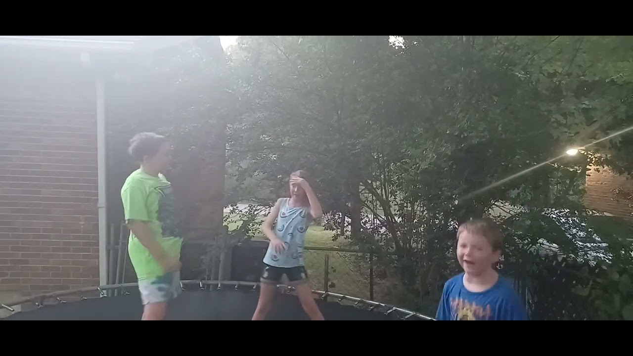 Part 1 of the crazy challenges - YouTube