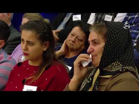 Hüseyn Deryanın qızı Ayşə qardaşnın tam olduqunu bilmek isteyir.