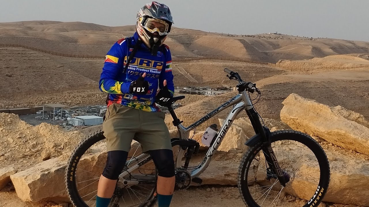 V9 - Mountain Bikers , Fun Friday Ride 😜 - YouTube