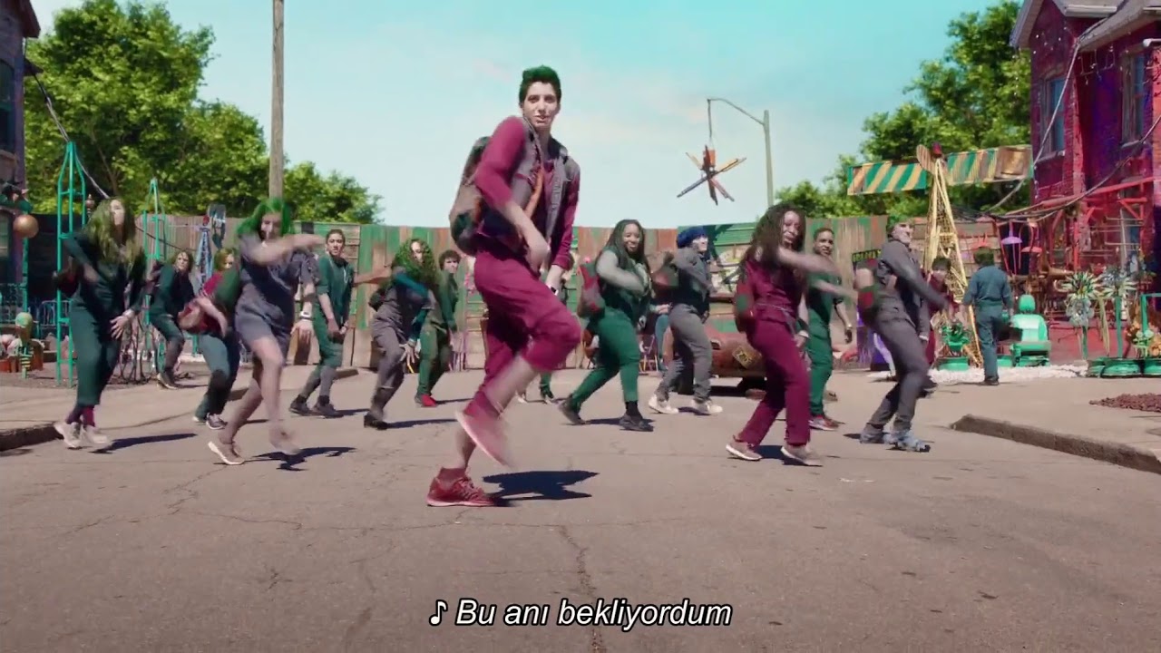 DİSNEY ZOMBİES "MY YEAR" (TÜRKÇE ALTYAZILI) - YouTube