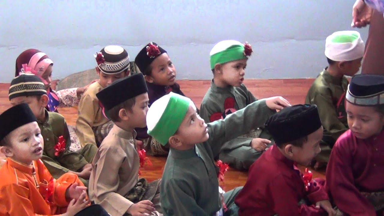 PASTI-hari graduasi 2011-1 - YouTube