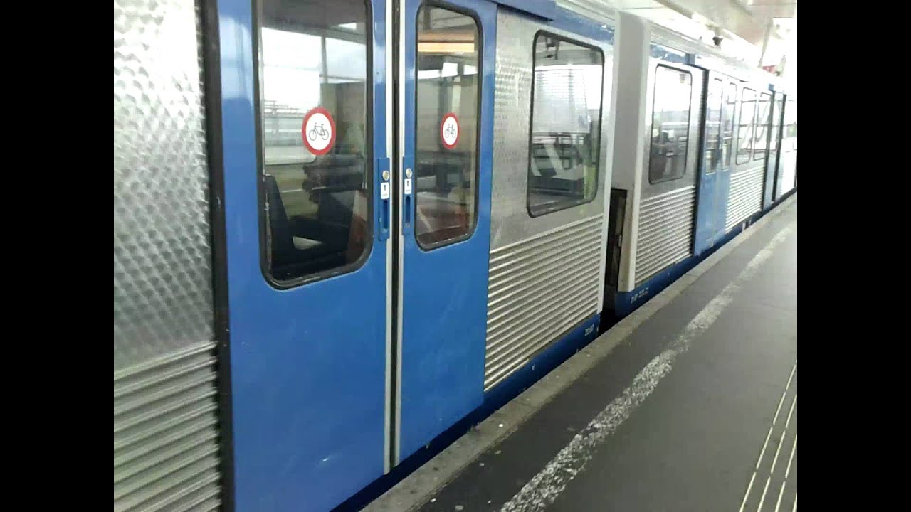 Going out of GVB M2 7 + 20 @ Subway Station Duivendrecht - YouTube