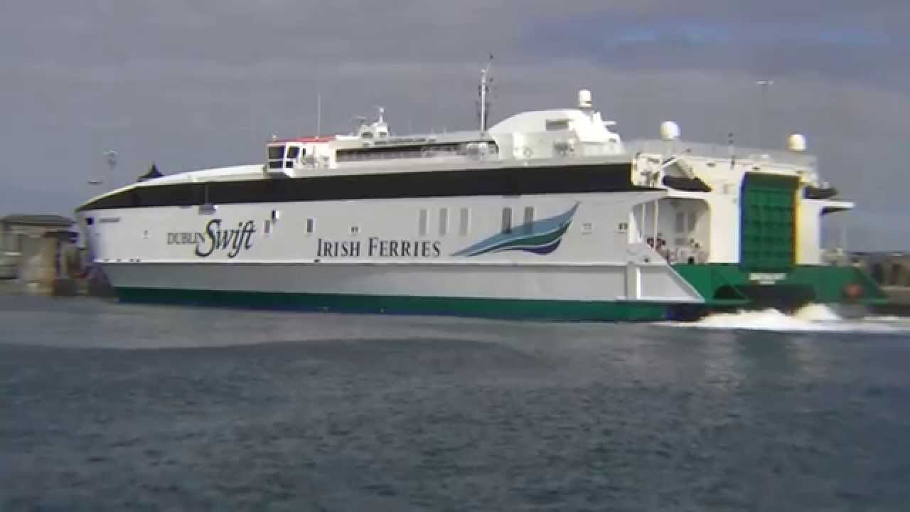 Irish Ferries Johnathan Swift Holyhead - YouTube
