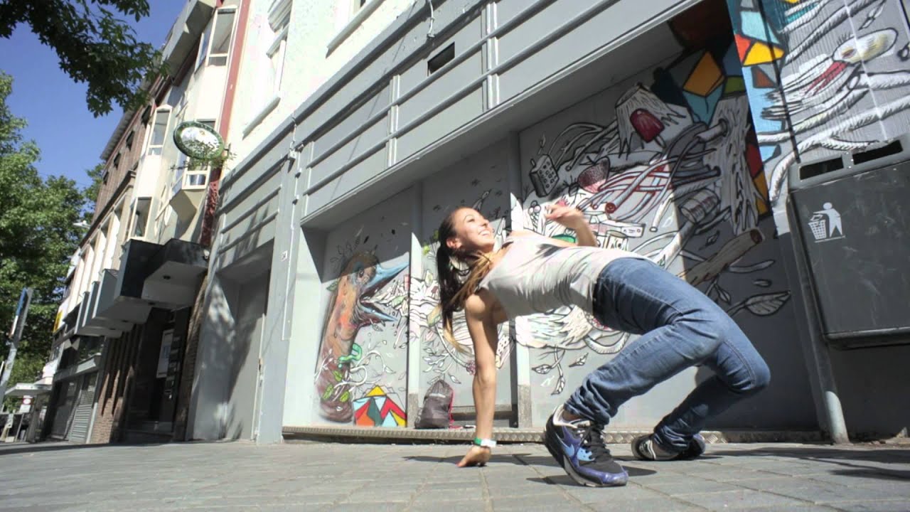 YAK Dance Tutorials - Bgirl Jilou Breaking Tutorial Part 2 - YouTube