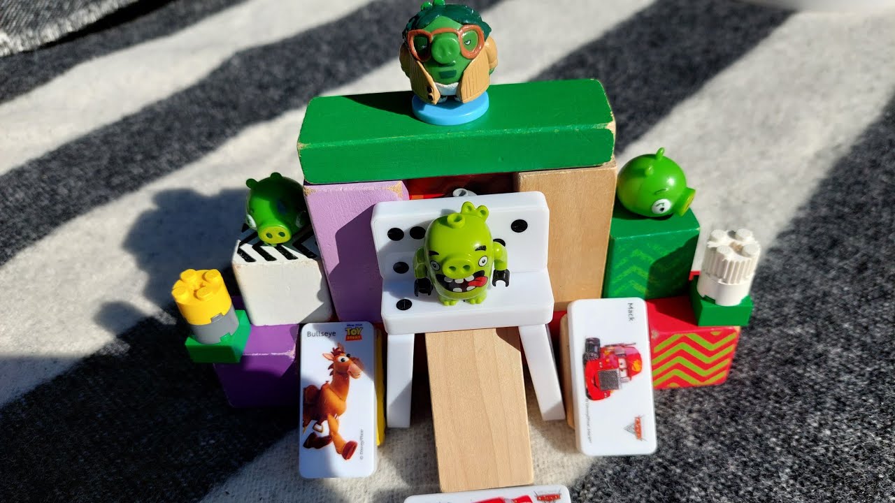 custom Angry birds fight 3 part 1 "The first troll" - YouTube