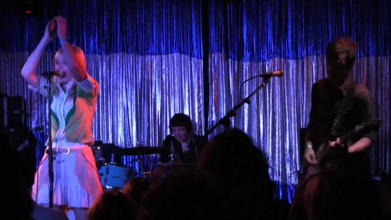 The Grates "Science is Golden" LIVE September 19, 2009 (8/12) - YouTube