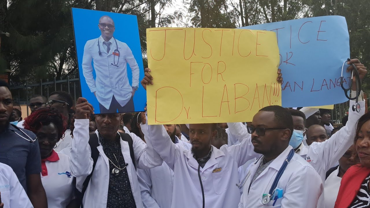 Nakuru Medics PROTEST The K!lling Of Dr Laban Langat At Hospital ...