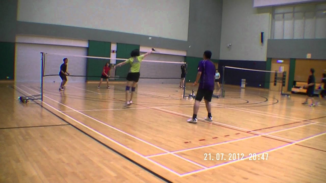 Easy + Sunny vs Jenny + Rambo - YouTube