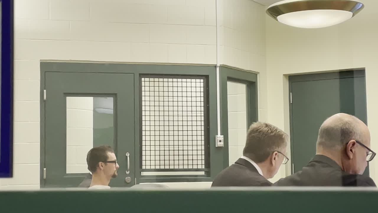Brennon Lee Reynolds pleads guilty - YouTube