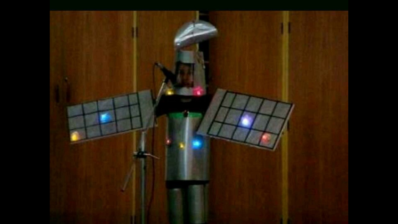 Fancy dress ..theme technology - YouTube