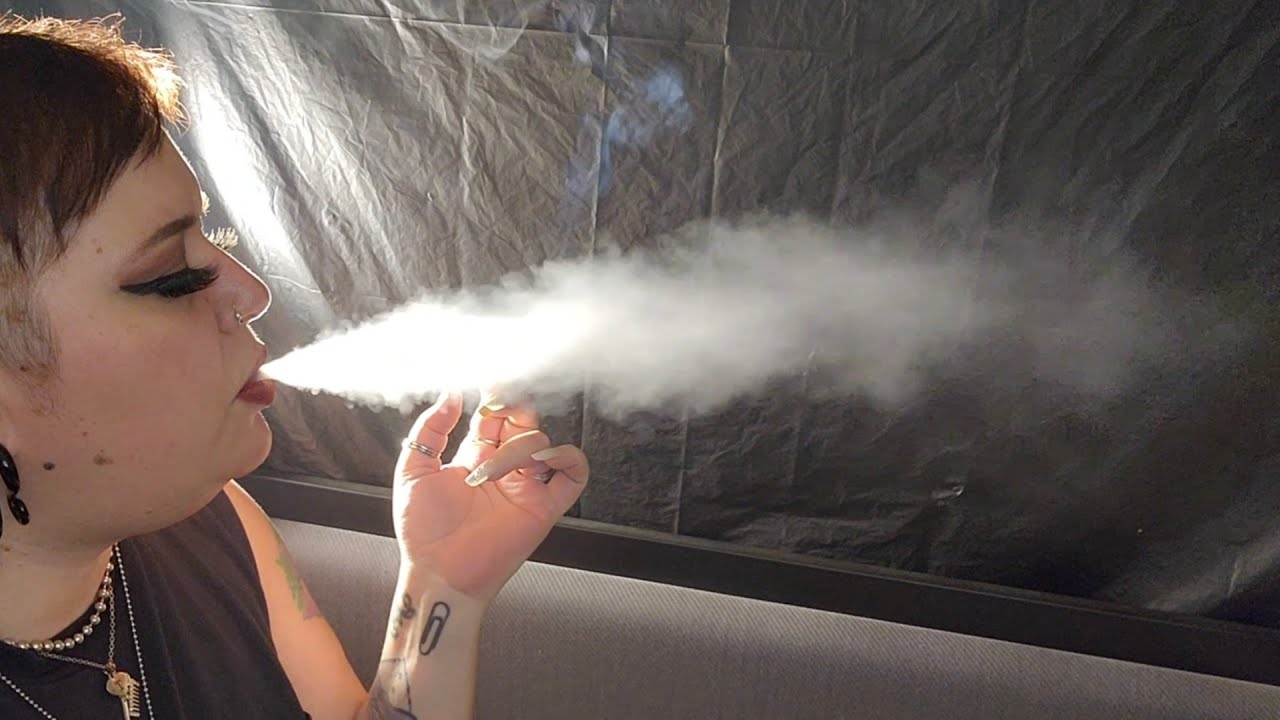 Side profile smoke show - YouTube