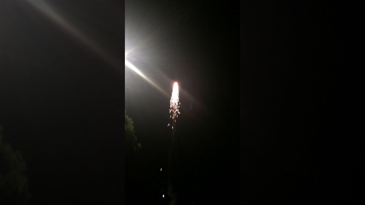 1.3G "UFO" Firework Salute - YouTube
