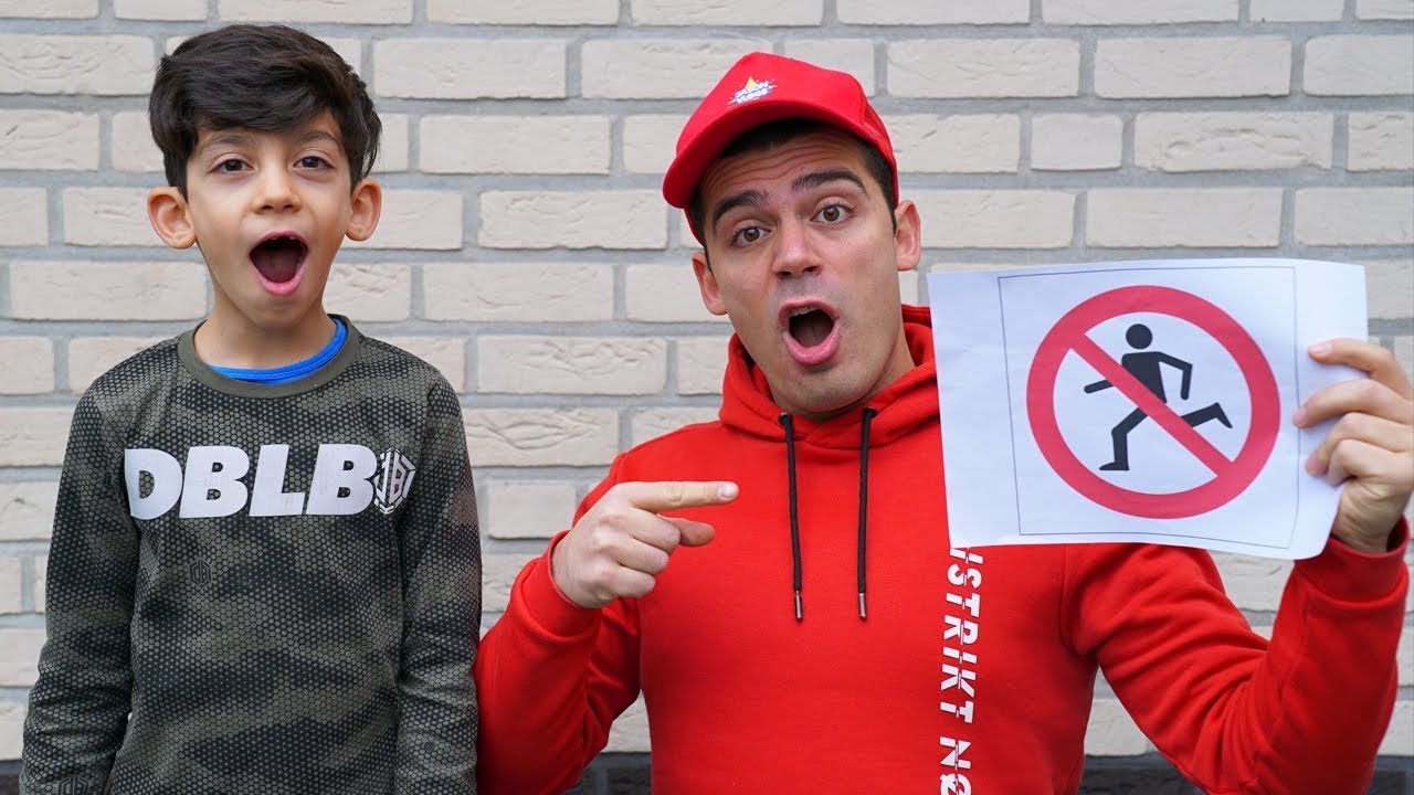 Jason impara le regole del buon comportamento. Mentore Alex | Jason ...