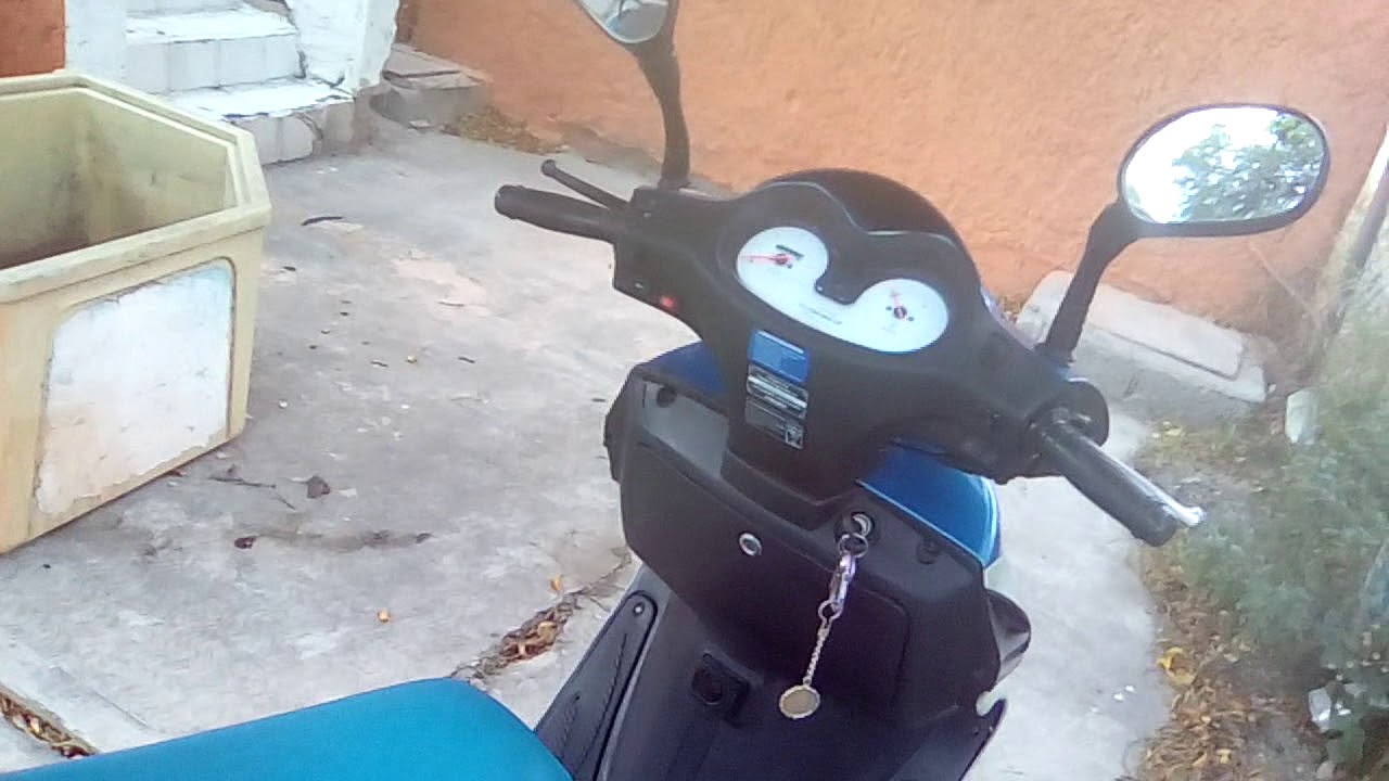 Mostrando motoneta xs150 y servicios - YouTube