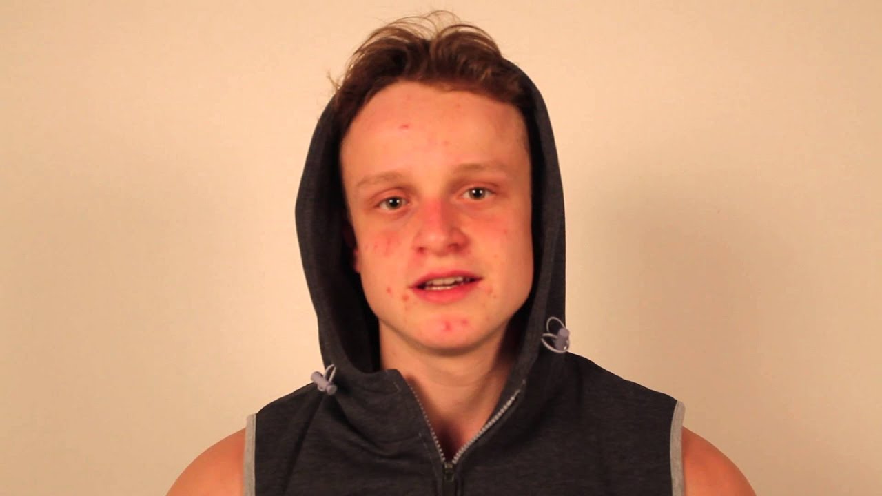 TOPDOGS: A day in the life of Charlie Bilby - YouTube