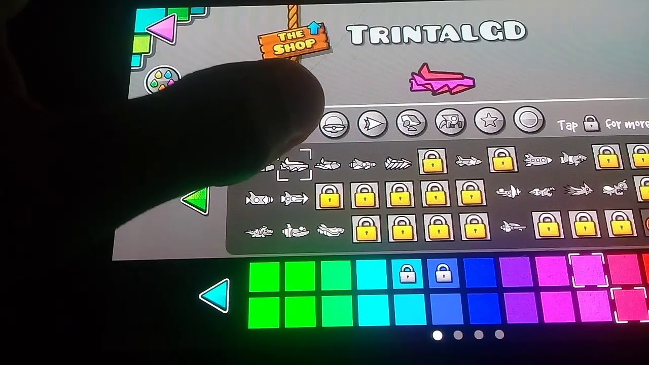 Geometry Dash 2.1 - All Ships, Balls, Ufos, Waves, Robot, Spiders Etc ...