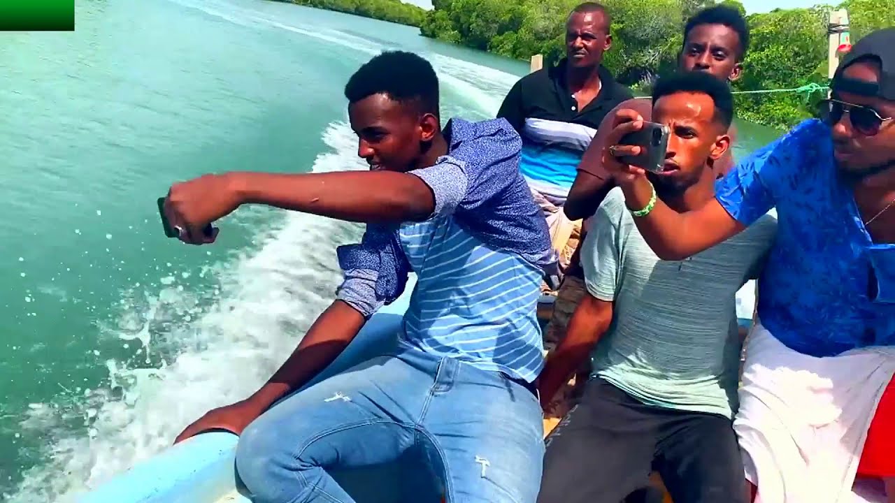 Muqaal Ugu Shidan Jasiirada Sacadadiin VLOG Quruxbadan - YouTube