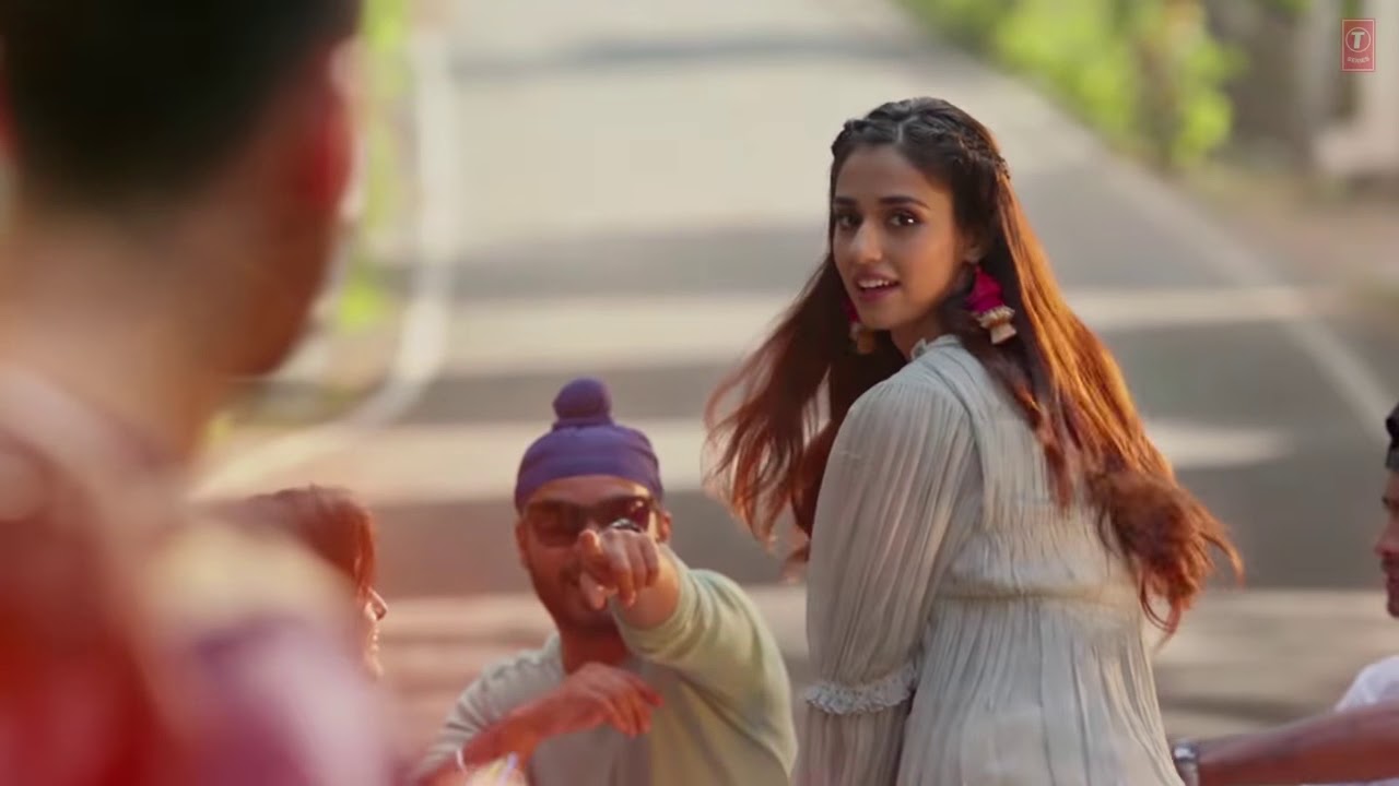 Lo Safar Song With Lyrics Baaghi 2 Tiger Shroff Disha Patani Jubin ...