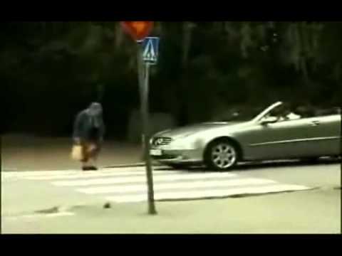 Yaşlı teyzenin intikamı :)