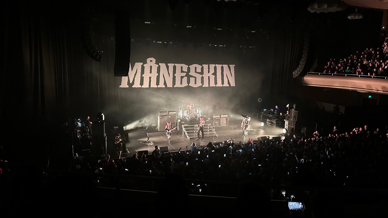 Måneskin - MAMMAMIA @ SF Masonic Auditorium San Francisco - Nov. 4th ...