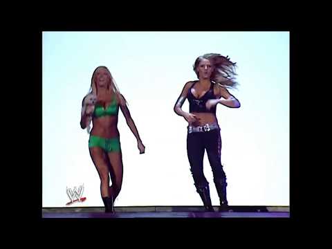 Trish Stratus & Torrie Wilson VS Mickie James & Victoria