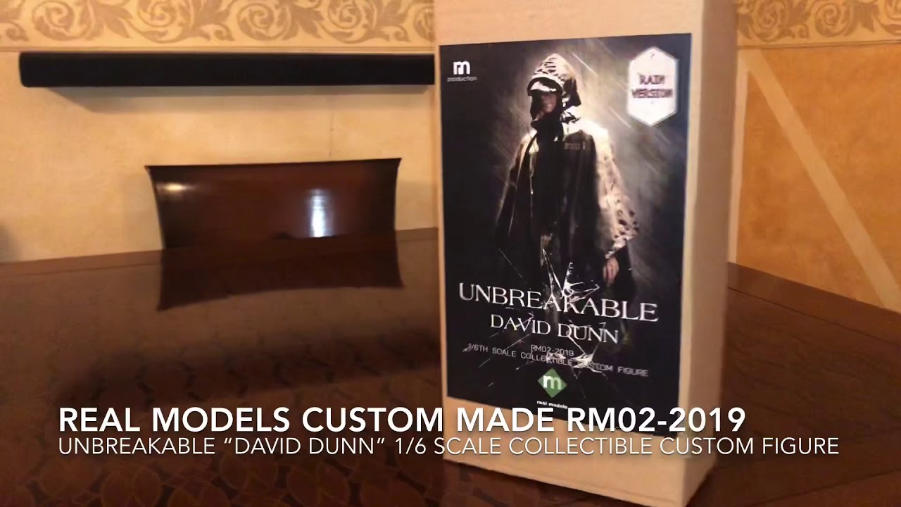 UNBOXING UNBREAKABLE DAVID DUNN 1/6 COLLECTIBLE CUSTOM FIGURE - YouTube