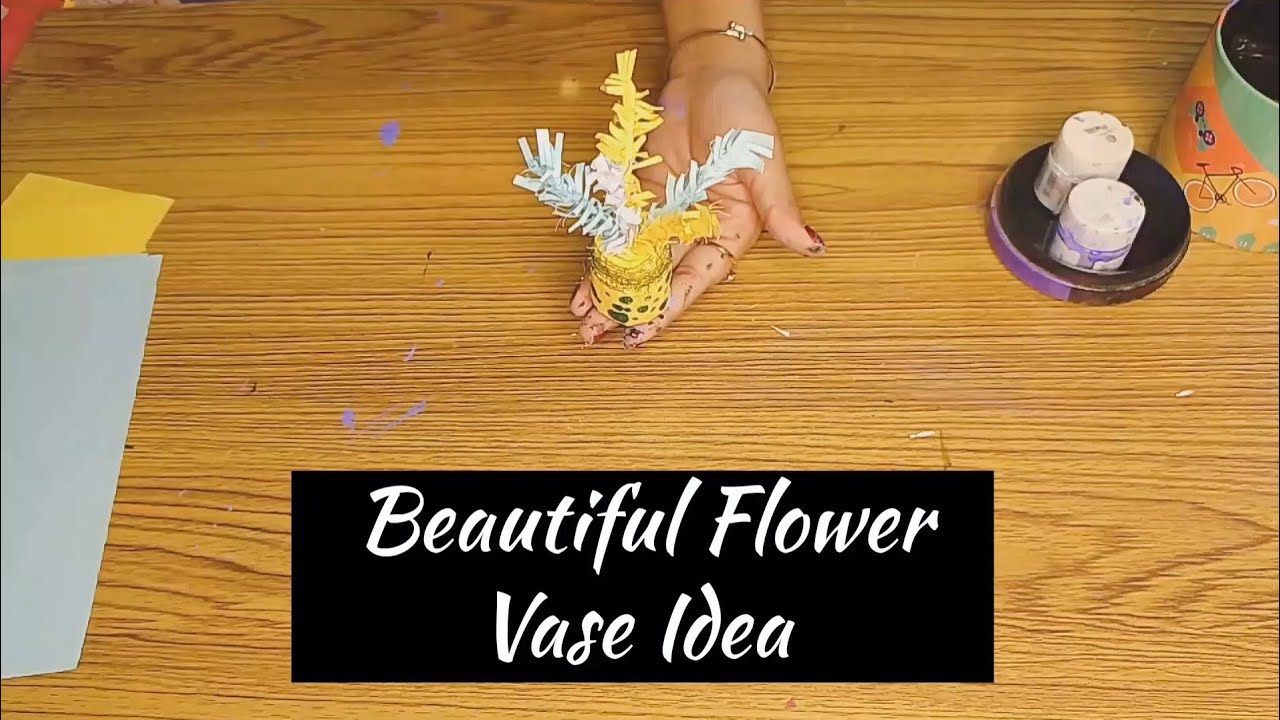 ||Beautiful Flower Vase Idea|Mini flower vase from waste material 🤩 ...