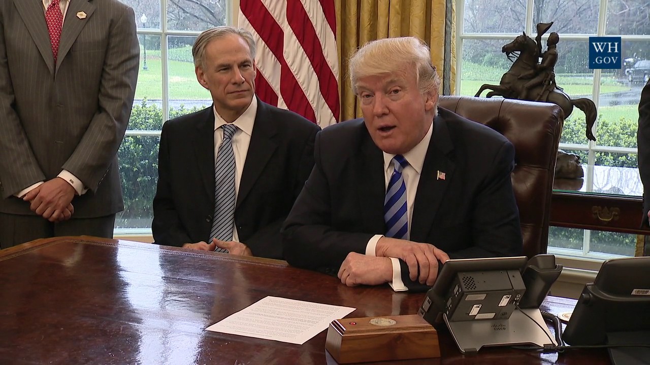 President Trump Meets with Charter Communications CEO Thomas Rutledge ...