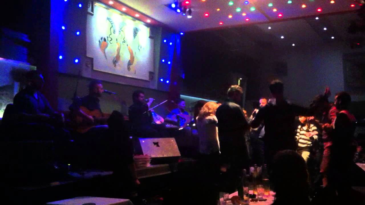 ΠΕΤΡΟΣ ΜΑΡΟΥΛΗΣ LIVE ΣΤΟ ΚΟΝΑΚΙ 31/1/2015 - YouTube