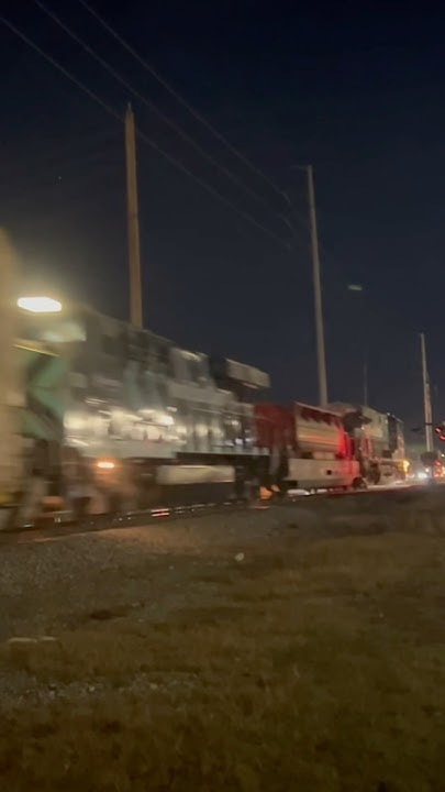 FEC 816 leading 107 at Bayard! - YouTube