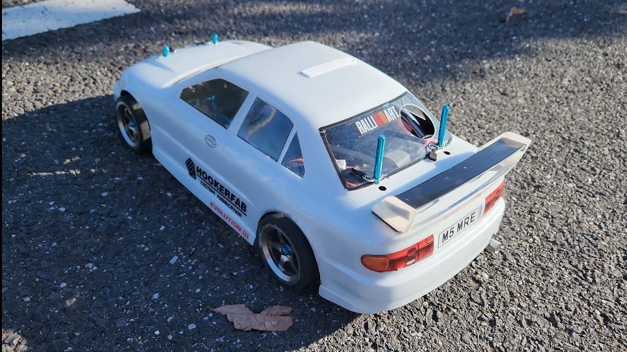 Custom rear exit exhaust Nitro RC - YouTube