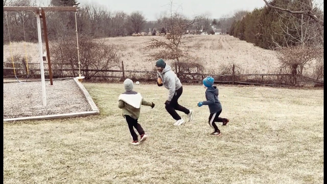 The Maloney's Present: The Underdogs - YouTube