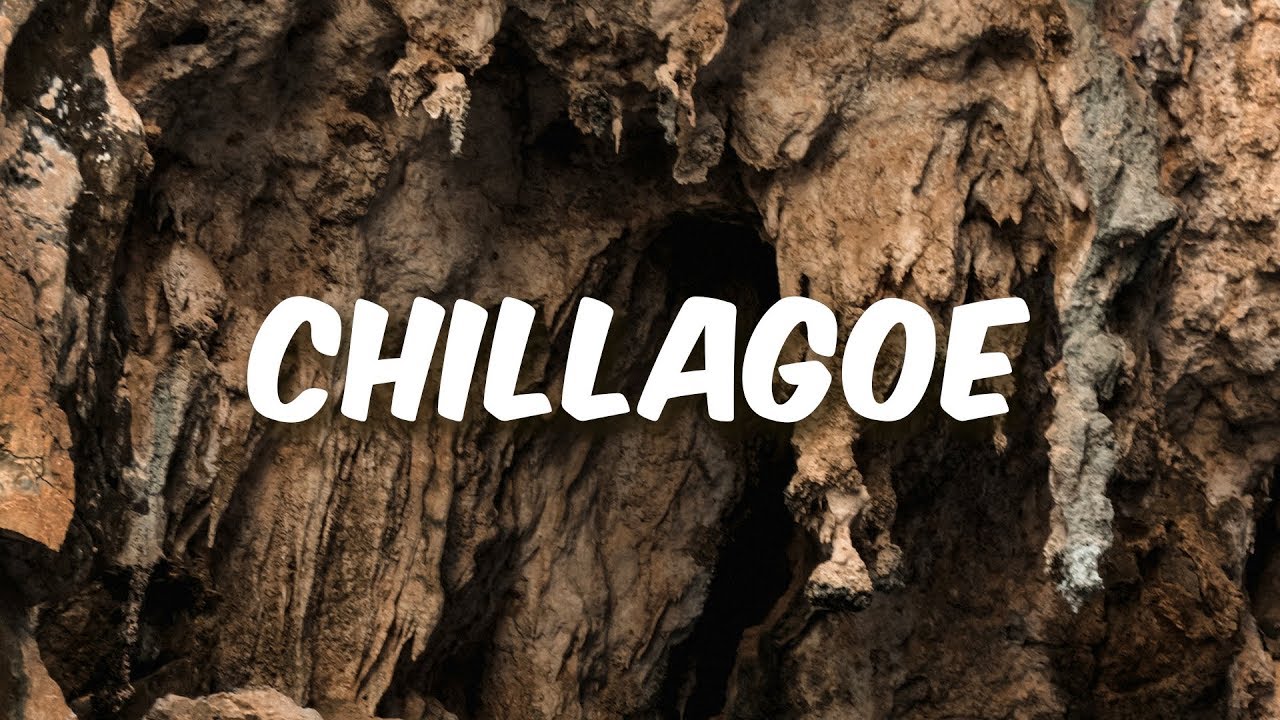 EXPLORING CAVES AT CHILLAGOE - YouTube