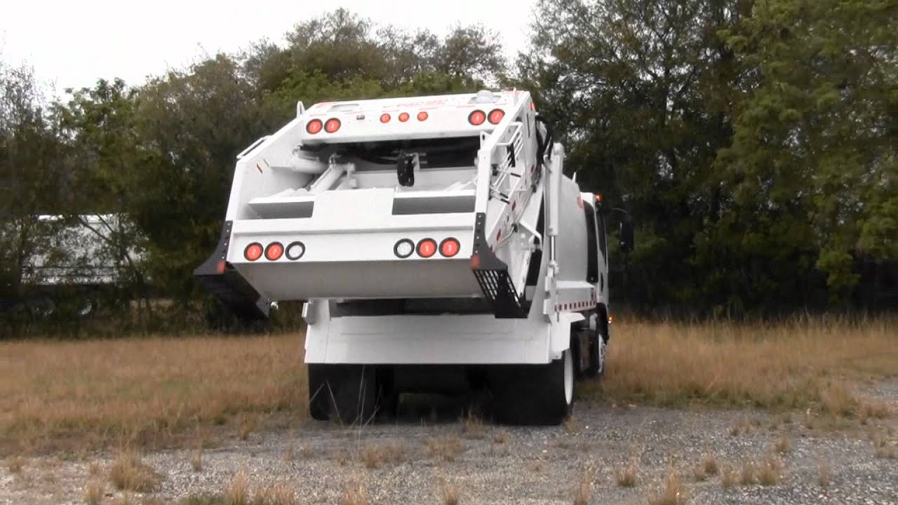 Tour - Pac-Mac 8yd Rear Loader Garbage Truck - YouTube